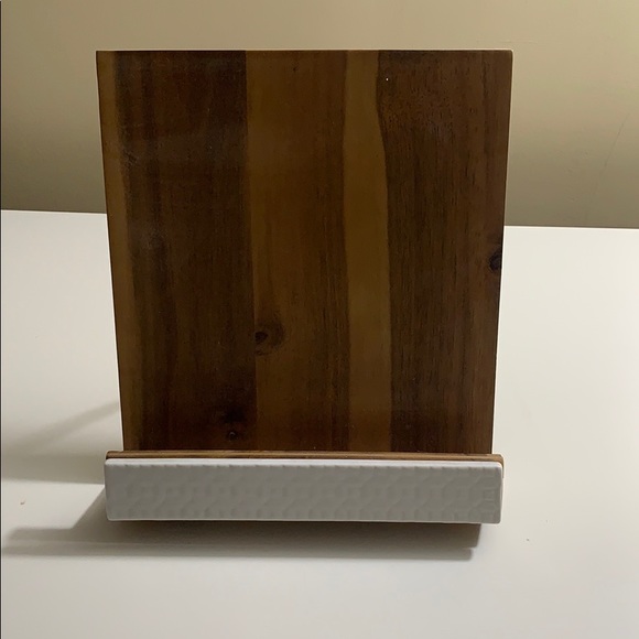 Threshold | Accents | Threshold Tabletcookbook Holder Nwt | Poshmark